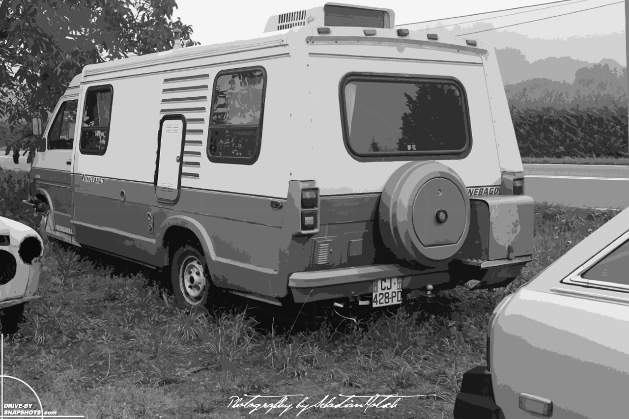 Winnebago LeSharo | A grey morning in September | Sebastian Motsch